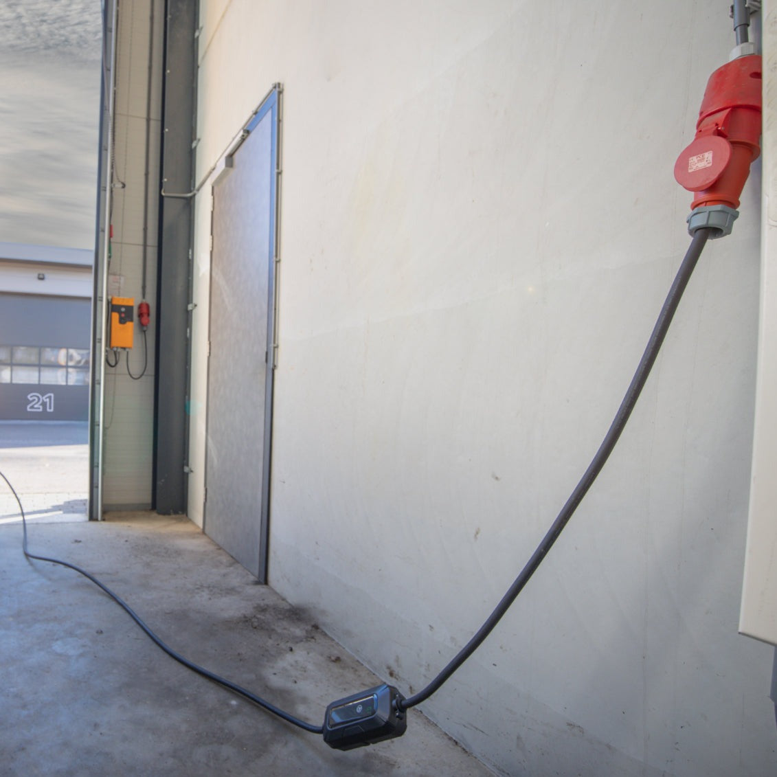 Voldt® Type 2 - 32A red commando socket | 3 phase | Adjustable 8A - 32a ...